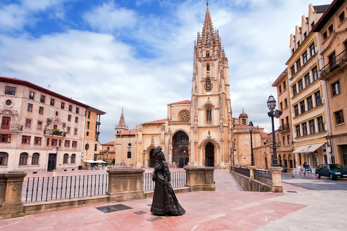 Safest Cities for Women Traveling Alone | Berkshire Hathaway Travel ...
